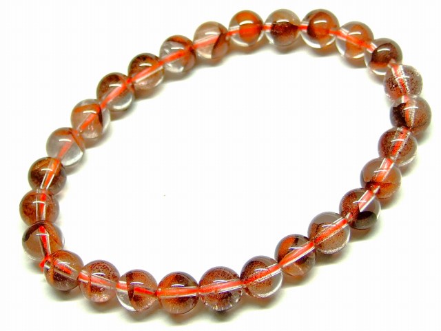 ※画像のものをお送りします。 オリジナルアクセサリー作りに是非どうぞ〜〜（m−m） ポーチに入れた状態で発送いたしますので、そのままプレゼントとしてご利用頂けます。 素材 天然 サイズ 約：重さ11g　玉径6mm・±0.5mm　内径16cm...