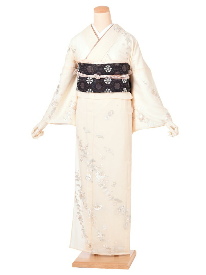 ※こちらは夏用（7月〜9月上旬）の訪問着セットです【商品番号】8DT06(クリーム系) 20代〜40代向きの柄です 表地・・・正絹駒絽 洋服サイズ・・・13号位まで 裄・・・68cm 身丈・・・167cm 袖丈・・・49cm 前幅・・・25...