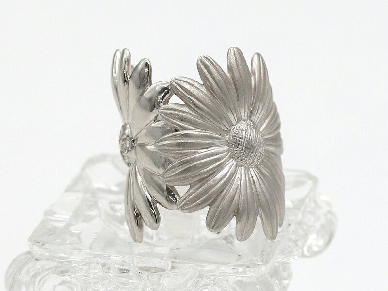 商品番号 03115-0 商品名 【 プラチナ PT900 】 指輪 リング フラワーモチーフ ダイヤ0.071ct 21.2g 12号 レディース ☆新着 03115-0 ブランド名 - 総重量 21.2g 素材 プラチナ(PT900） ...