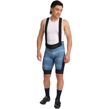 ■商品詳細■ブランドShimanoシマノ■商品名Evolve CORSA Bib Shorts - Men'sイバルブ コルサ ビブ ショーツ - メンズ■商品状態新品・並行輸入品■色Smoky Navy■備考(取寄) シマノ メンズ イバ...