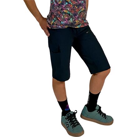 ■商品詳細■ブランドSHREDLYシェドリー■商品名Limitless - Stretch Waistband High-Rise 14in Short - Women'sリミットレス - ストレッチ ウエストバンド ハイライズ 14インチ...