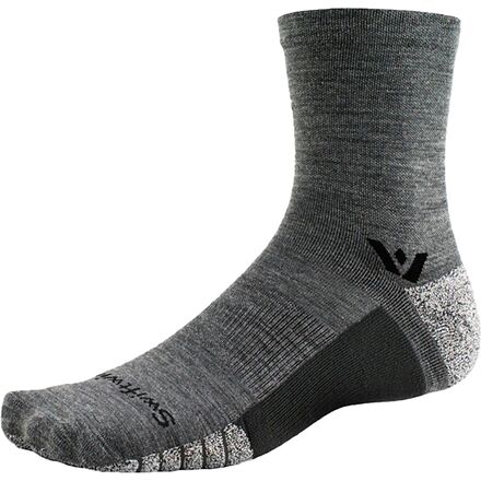 ■商品詳細■ブランドSwiftwickスウィフトウィック■商品名Flite XT Trail Mid-Crew Sockフライト Xt トレイル ミッドクルー ソック■商品状態新品・並行輸入品■色Heather■備考(取寄) スウィフトウィ...