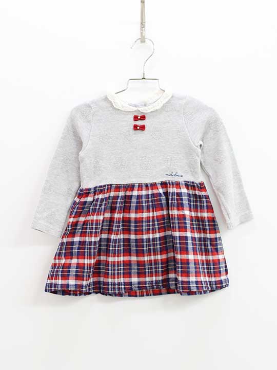 サイズ 90cm 素材 綿90％・ポリエステル10％スカート：綿100％ 色 グレー・赤・青 汚れ、ダメージ等 襟首に軽い汚れありますが、その他目立つ汚れありません 使用感ランク AB 性別 女の子 その他 実寸着丈約41cm ＊使用感ラン...