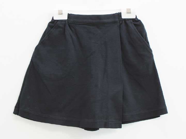 サイズ 120cm 素材 綿100％ 色 濃紺 汚れ、ダメージ等 汚れ、色褪せなし 使用感ランク A 性別 女の子 その他 ウエストゴム、開閉しません参考定価￥13,2001・2回使用 ＊使用感ランクは、Cを除き、あくまでも使用感のみ表すラ...