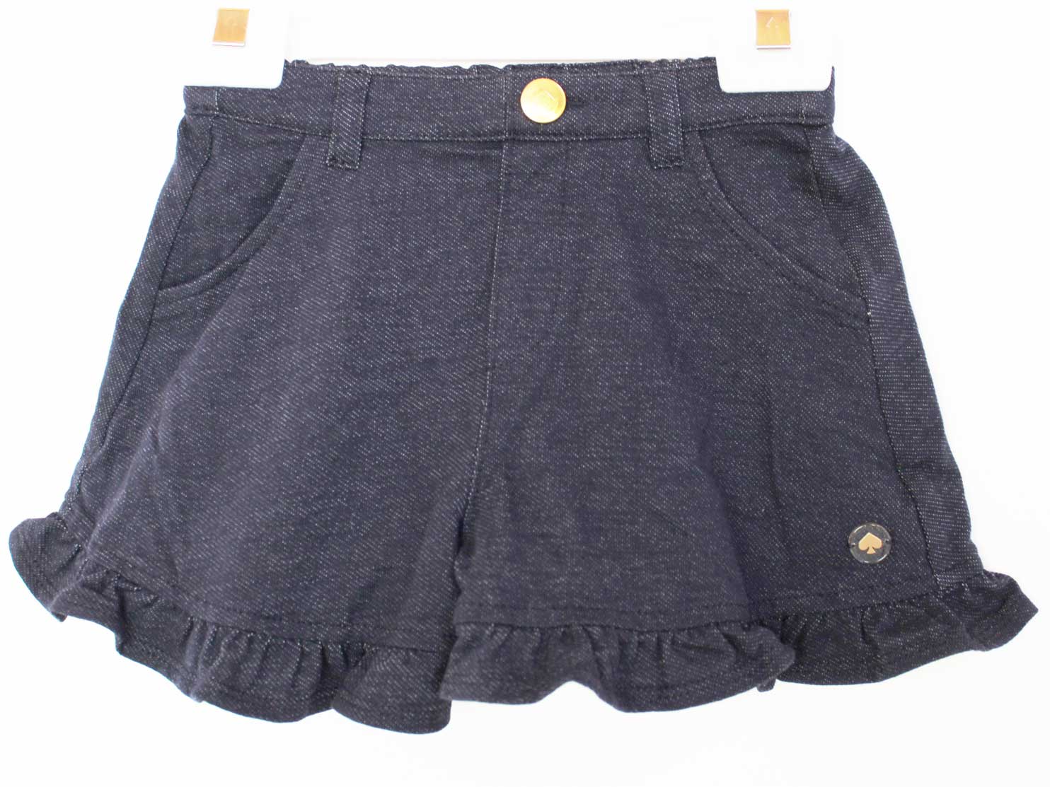 サイズ 90cm 素材 綿70％、ポリ30％ 色 紺 汚れ、ダメージ等 汚れ、色褪せはありません 使用感ランク A 性別 女の子 その他 ウエスト背面ゴム、アジャスター付き 腹部左右にポケット付き 定価税込：11,880円 ＊使用感ランクは...