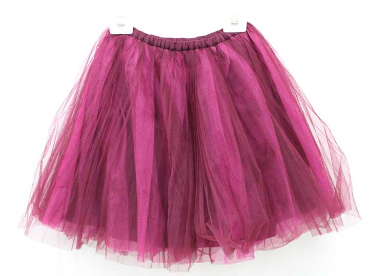 サイズ 104cm(4A) 素材 ポリエステル100％ 色 ワインレッド 汚れ、ダメージ等 汚れ色褪せなし 使用感ランク A 性別 女児 その他 ウエスト総ゴム。 ＊使用感ランクは、Cを除き、あくまでも使用感のみ表すランクで、汚れ等は別欄で...