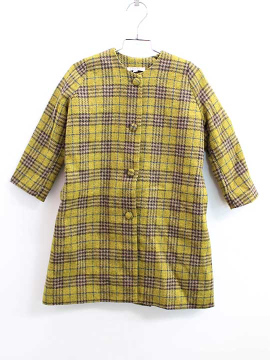 サイズ 104cm （4） 素材 ウール100％ 色 黄色 汚れ、ダメージ等 汚れや色褪せなし 使用感ランク A 性別 女児 その他 着丈約61cm ＊使用感ランクは、Cを除き、あくまでも使用感のみ表すランクで、汚れ等は別欄で記載しておりま...