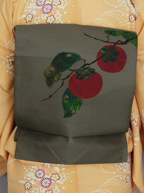 すぐに着用できます 季節に合わせて趣の柄を おしゃれな正絹名古屋帯 &nbsp; 商品の詳細 品質 絹100％ 商品説明 V7335-07 塚羽宇 こちらはすぐに着用できる　お仕立て済の正絹名古屋帯です。 趣のある柄で　季節を感じながらさり...