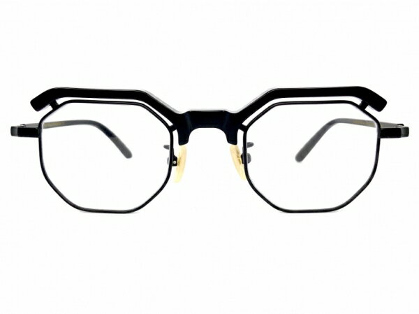 ブランド【クラシコ CLASSICO】についてClassicoは、2012年12月に台湾・台北で設立されたアイウェアブランド。創業者のGaryとTomは、共にレトロでクラシックなデザインを愛する情熱的なクリエイター。Garyは、40年以上ア...