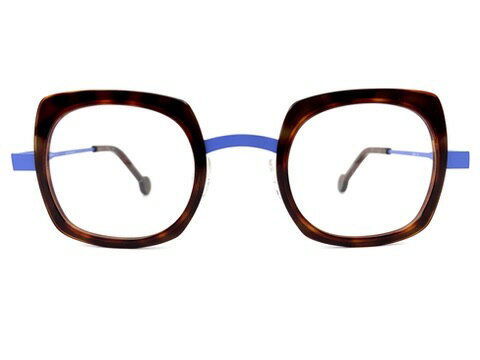 ブランド【アンバレンタイン ANNE et VALENTIN】についてフランス生まれのキュートなブランド「アン・バレンタイン」のデザイン・コンセプトは、掛ける人の個性・魅力を引き出すこと。デザイナーのアン女史は、独自にプラスチックのラミネー...