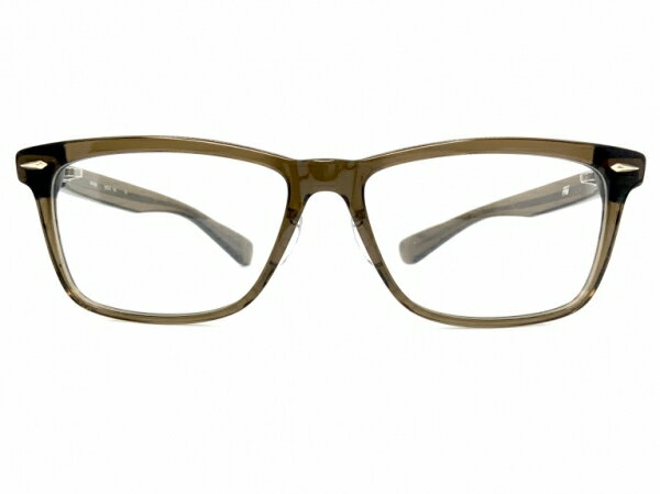 ブランド【フォーナインズ Four Nines 999.9】についてフォーナインズ（999.9）は、1995年に東京で誕生した日本の高品質メガネブランド。その名は純金の最高純度「999.9」に由来し、限りなく完璧に近い品質を追求する姿勢を表...