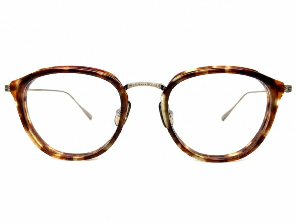 ブランド【ナイトウクマハチ 内藤熊八 Naito Kumahachi】について内藤熊八（ないとう くまはち）は、福井県鯖江の職人によって1976年より製造されている、高品質なハンドメイド眼鏡ブランド。クラシックでヴィンテージなデザインを基盤...