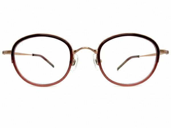 ブランド【ステディ STEADY】についてSTEADYは、デザイナーの金子昌嗣氏によって2012年ローンチした新鋭アイウェアブランドです。同氏は、福井県鯖江市のメーカーで、技術や職人のものづくりを学び、その後アイウェアブランドのトータルプロ...