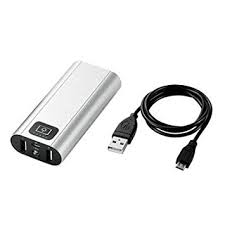 ◎付属品：充電用USBケーブル商品サイズ：縦10x横4.5x厚さ2cm　140g箱寸　6.0x5.0x12.5cm【材質】アルミニウム 【生産地】中国製大容量モバイルバッテリー　外出時も安心　USB2台同時充電も可能