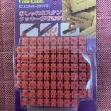 【材質】本体：ABS樹脂・抜型18-8ステンレス【サイズ】縦74×横45×H19mm【生産地】燕三条　