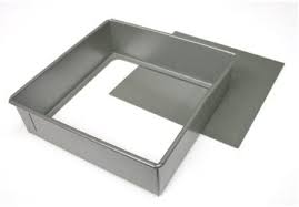 ◎フッ素コーティングだから型から抜きやすい♪◎最高の型ばなれ！焦げつきもサッ！酸にも強い【用途】デコレーション焼型【材質】　スチールフッ素樹脂加工【サイズ】内寸縦：210　内寸横：210　　深さ：59mm【生産地】中国　