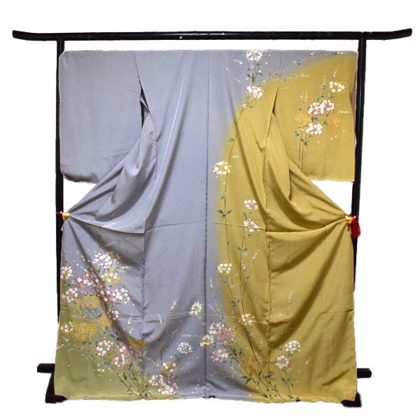 仮絵羽(未仕立て)の訪問着です。 仮絵羽の状態での 身丈：約170cm反物幅：約38cm 参考上代：380,000円 未使用品ですが当店の保管品になります。 小さく畳んでの発送となりますので、ご了承ください。 ★★★ 御仕立ご希望の場合★★...