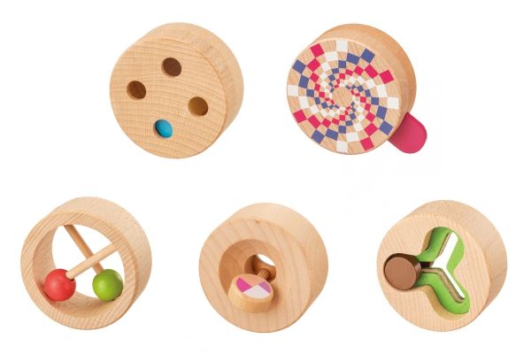 お支払い方法・送料・配送について予約販売商品について木のおもちゃ　MOCCO　シグナル　TH-11　ロックンロールシリーズ　対象年齢3歳から　アクショントイロックンロールシリーズはその名の通り、転がりながら音やリズムを楽しむ木のおもちゃのシ...