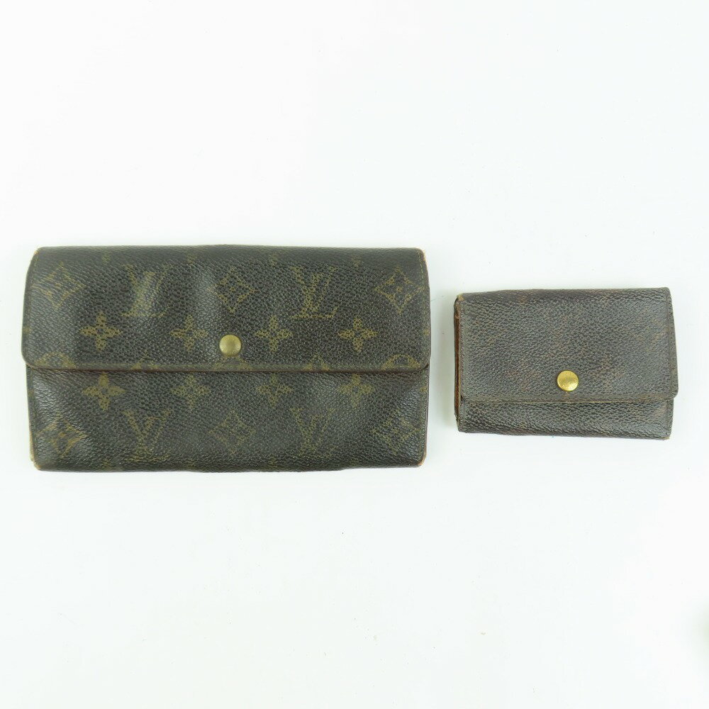 商品情報 商品番号 600069 ブランド名 LOUIS VUITTON/ ルイヴィトン モデル サラ ミュルティクレ6 2点 セット ジャンク 対象 レディース カラー ブラウン ライン モノグラム 　　　　　　　　　　　　　　　　　　　...