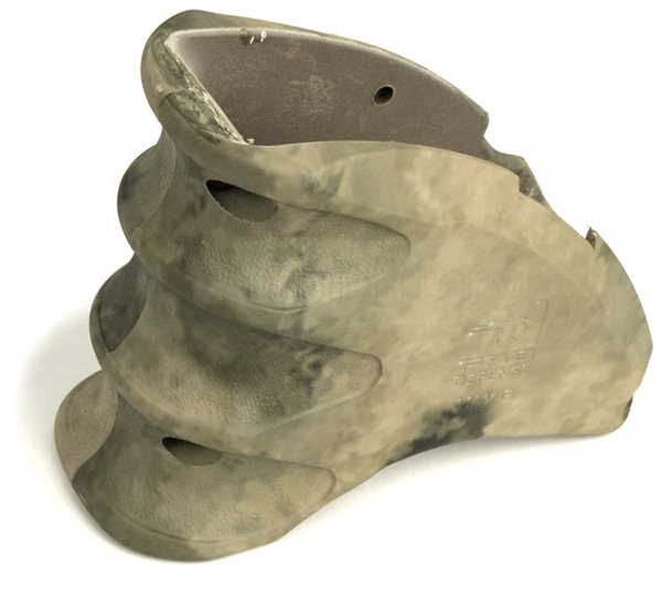 レシーバーのマガジン挿入口に取り付ける事によってマガジンの挿入を助け、 またレシーバー前方に手をそえて構える際のグリップ力の向上にも役立ちます。 取り付けには擦り合わせなど加工調整が必要となる場合がございます。 ※マルイ等のフレームに取り付...