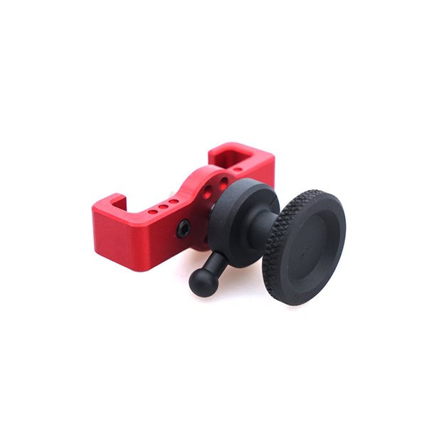 Action Army製ガスブローバック AAP01 アサシンに対応するアルミニウム合金製のチャージングハンドルです。 ボルト後端に取り付けるタイプの大型チャージングハンドルとなり、 組み込む事でコッキングなどの操作性の改善や、 セミオート...