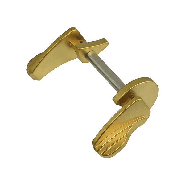 SIG AIR(VFC)製 P320(M17 / M18) GBBシリーズに対応する 耐久性の高いステンレススチール材を主材にCNC切削にて製作されたサムセフティです。 ワイドタイプのレバーとなり、セフティーの操作性を向上させます。 重量：...