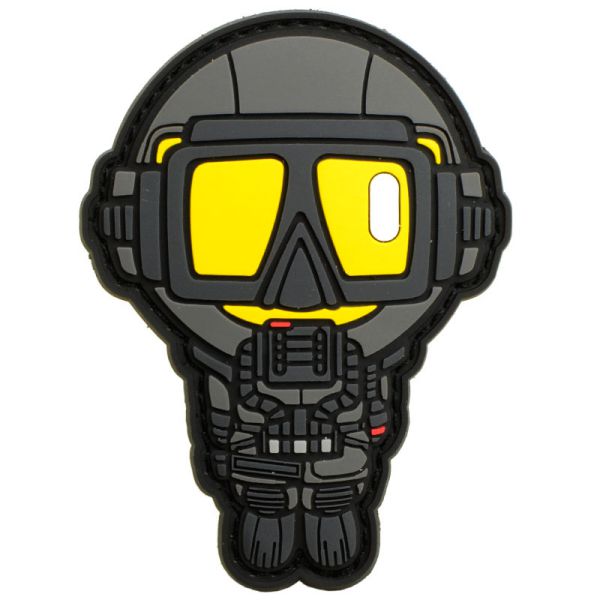 ゴーグルを着用した潜水装備兵のキャラクターをモチーフとしたミリタリーパッチ。 PVC素材を使用し、コミックイラスト風の仕上がりです。 BDUやバッグなどのベルクロスペースに貼付するなどしてご活用ください。 【商品情報】 マジックテープ仕様 ...