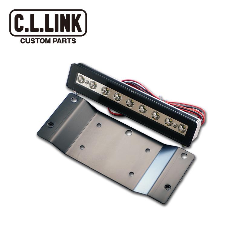 ■品名 　ジムニー ナンバー移動ブラケット＆LEDナンバー灯 ■適合 　汎用 ■商品説明 　ナンバー移動ブラケットとLEDナンバー灯のセット。 　リアFRPバンパーに交換した際にバンパーに取り付けできなくなるナンバーを 　バックドアに移設す...