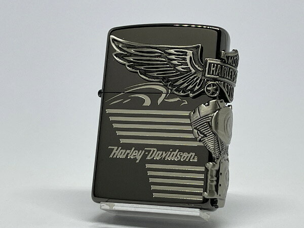 商品説明 ★ハーレーダビッドソン日本限定生産ZIPPOの登場です。 主な特長 ●ZIPPO No.200ベース ●加工／ブラックイオン＋エッチング＋シルバーメッキ(両面加工)＋ブラックサテンメタル ●底面の刻印は画像と異なる場合がございます...