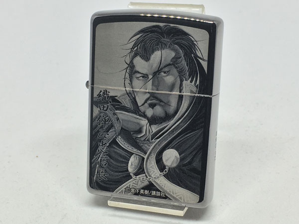 ギフト対応 商品説明 ★1980年6月に創刊された「週刊ヤングマガジン」は昨年30周年を迎えました。 　それを記念いたしまして、人気作がZIPPOとして登場します！ 　「センゴク」は宮下英樹先生による2004年から連載の戦国時代漫画です。 ...