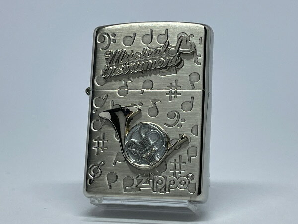 ギフト対応 主な特長 ●ZIPPOレギュラーベース ●両面エッチング ●ホワイトニッケル ●サテーナ仕上げ ●メタル貼 ●底面の刻印は画像と異なる場合がございます。 ●保証書・箱。 備考