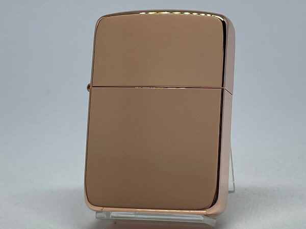 ギフト対応 商品説明 ★好評のCOPPER PLATEシリーズに人気モデルのアーマー、1941、1935がラインナップ入り。 主な特長 ● ZIPPO No.1941レプリカベース ●銅メッキ鏡面仕上げ ●底面の刻印は異なる場合がございます...
