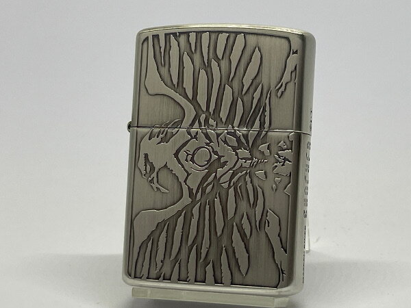 ギフト対応 商品説明 ★仮面ライダーの原点! 　悪の組織ショッカーのアジト壁面レリーフがZIPPOに!! 　硬派な仕上がりに!! 主な特長 ●ZIPPO No.200ベース ●2面エッチング・銀古美 ●底面の刻印は画像と異なる場合がございま...