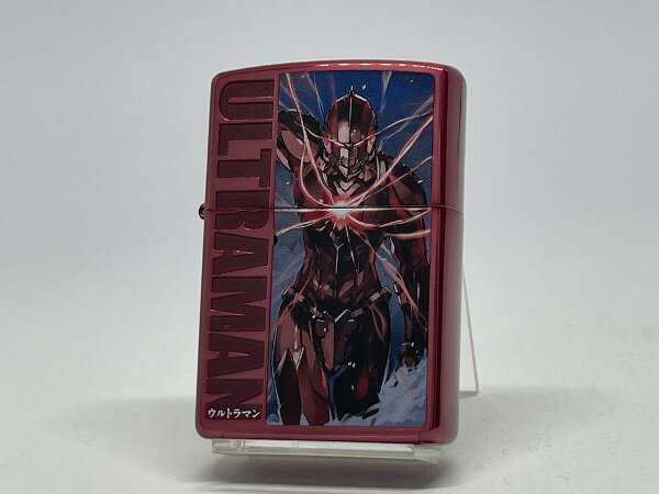 ギフト対応 商品説明 ★漫画版ウルトラマンのリミッター解除状態を、レッドクリアコーティングで再現しました。 　裏面には科学特捜隊のマークが刻印されています。 主な特長 ●ZIPPOレギュラーサイズベース ●レッドクリア・両面エッチング・印刷...
