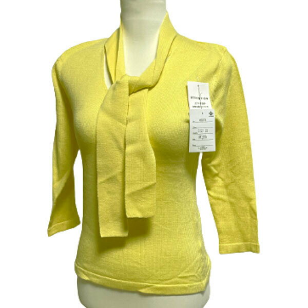 商品情報【商品の状態】新品未使用【生産国】中国【サイズ】実寸（約）身幅：40〜46　肩幅：37　 着丈：56　袖丈：44　脇幅：19　袖口幅：9【cm】【素材】アクリル70　ナイロン30％【生地・の特徴】【生地の厚さ】普通【生地伸縮性】あり...