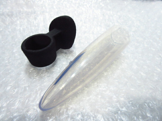 core OBJ Flower Base for Volkswagen The Beetleの1セットです。 こちらは、ニュービールやザビートルの運転席に花を添える一輪差しです。 レーザー焼結（SLS）方式を搭載した3Dプリンターによって生...