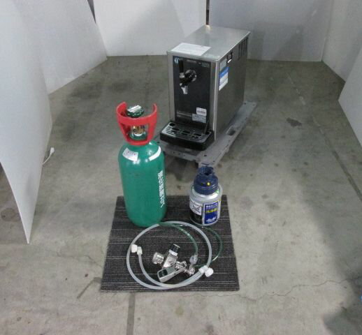 ホシザキ 生ビールディスペンサー DBF-25SD (1219AT)8BW-23【中古】【RCP】 メーカー：ホシザキ　型式：DBF-25SD　年式：2013年　USED(ユーズド)　取扱説明書：ありません 電源：単相100V　50/60H...