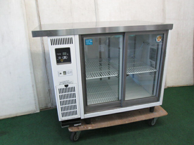フクシマ テーブル形冷蔵ショーケース TGC-30RE1(0505AH)7CY-13【中古】【RCP】 メーカー：福島工業　型式：TGC-30RE1　年式：2019年　USED（ユーズド)　取扱説明書ありません フクシマ・テーブル形冷蔵ショ...