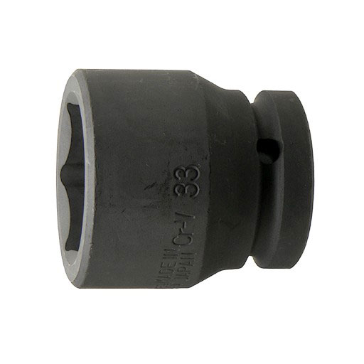 [保証] 永久保証本体にリングとピンが付いています。[差込角] 3/4"(19.0mm)[サイズ] 33mm[全長] 52mm[重量] 430g[ポイント] 6角[材質] クロームバナジウム鋼[仕上げ] 黒仕上げ素材には優れた強度・耐衝撃性...