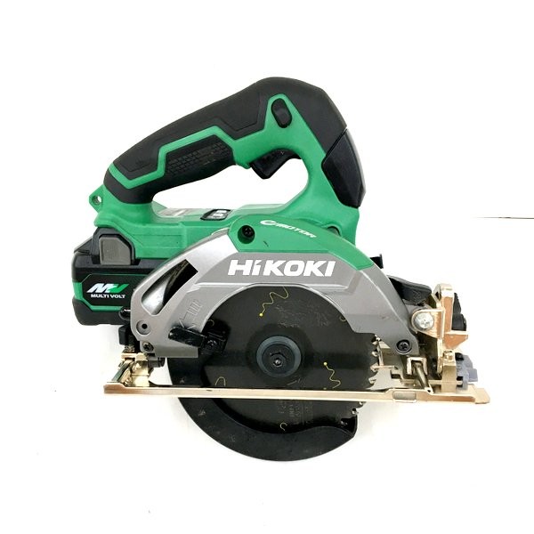 商品情報 メーカー HiKOKI(ハイコーキ) JANコード 4966376414949 型番 ブランド HiKOKI(ハイコーキ) 　商品詳細&nbsp; HiKOKI(ハイコーキ) 125mm リフォーム用 充電式 丸のこ C1805D...