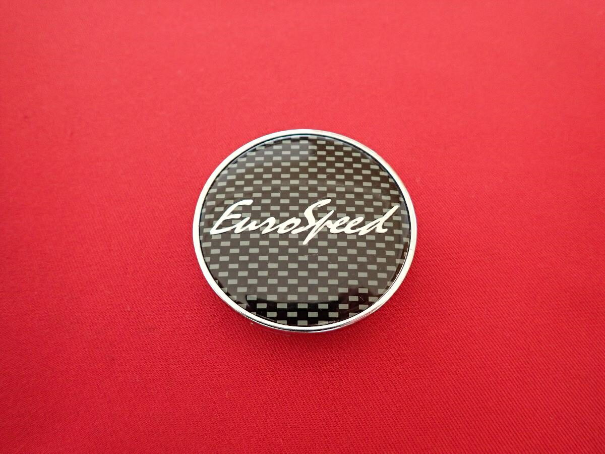 ●商品情報 EuroSpeed 中古センターキャップ1枚の出品です。全体的にキズがあります。アルミ製、素材色×黒色×緑色です。刻印 CAP M-270☆キャップを傷つけてしまった方、破損してしまった方、いつの間にか知らないうちに飛んで行って...