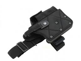 イーストA・レッグホルスター/ハイキャパ・フラッシュライト付き対応/No.126 ☆対応機種：ハイキャパシリーズ、M92Fシリーズ、ガバメントシリーズ、 グロックシリーズ、、P226　他中型オート。 ☆付属のスペーサーを取り付けることによっ...