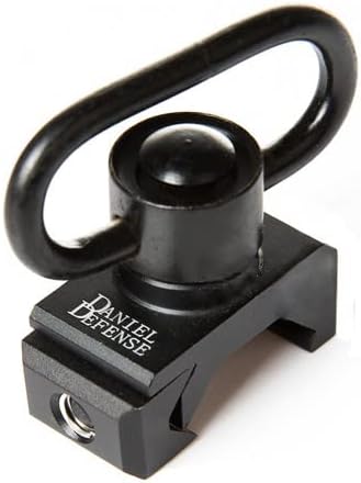 ダニエルディフェンスタイプのスリングスイベル、20mmレール対応です。