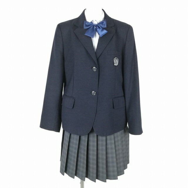 商品説明商品内容は〇冬ブレザー上着〇冬スカート〇ブラウス（※）〇付属品（リボン）の4点です。◇指定品の上下セットではございません。【冬ブレザー上着/紺】メーカー：カンコー素材：ウール70％ポリエステル30％織り：サージ前開き（ボタン仕様）学...