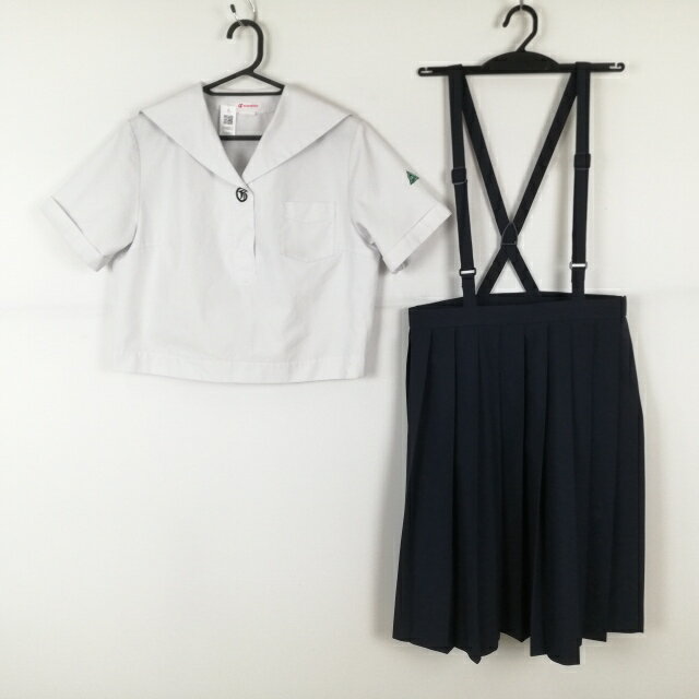 商品説明商品内容は〇夏セーラー服上着〇夏スカートの2点です。◇指定品の上下セットではございません。【夏セーラー服上着/白】メーカー：カンコー素材：ポリエステル65％綿35％織り：サージ前開き（ボタン仕様）学校名：鹿児島玉龍中学高校ランクC●...