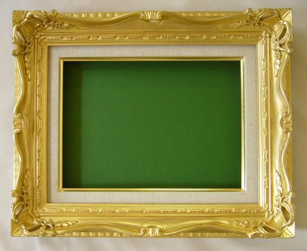 カタログ　パンフレット　リーフレット サイズ絵寸：約227X158mm用の額縁です。 材質木製 仕様本体・アクリル・吊金具・ケース付 黄袋付 商品説明・ご入金確認後、発送に平日で約2〜7日かかります。※壁面用取り付け金具は付属いたしません。...