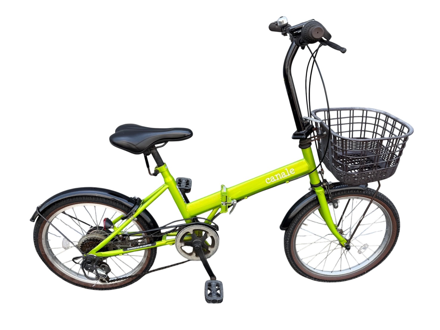 こちらの商品は中古自転車となります。 自転車整備士免許取得の技術者が整備しております。 走行や安全面には問題ありません。 ノークレームノーリターン商品となります為、写真以外にも損傷、汚れなどがある場合もございます。 中古自転車の特性をご理解...
