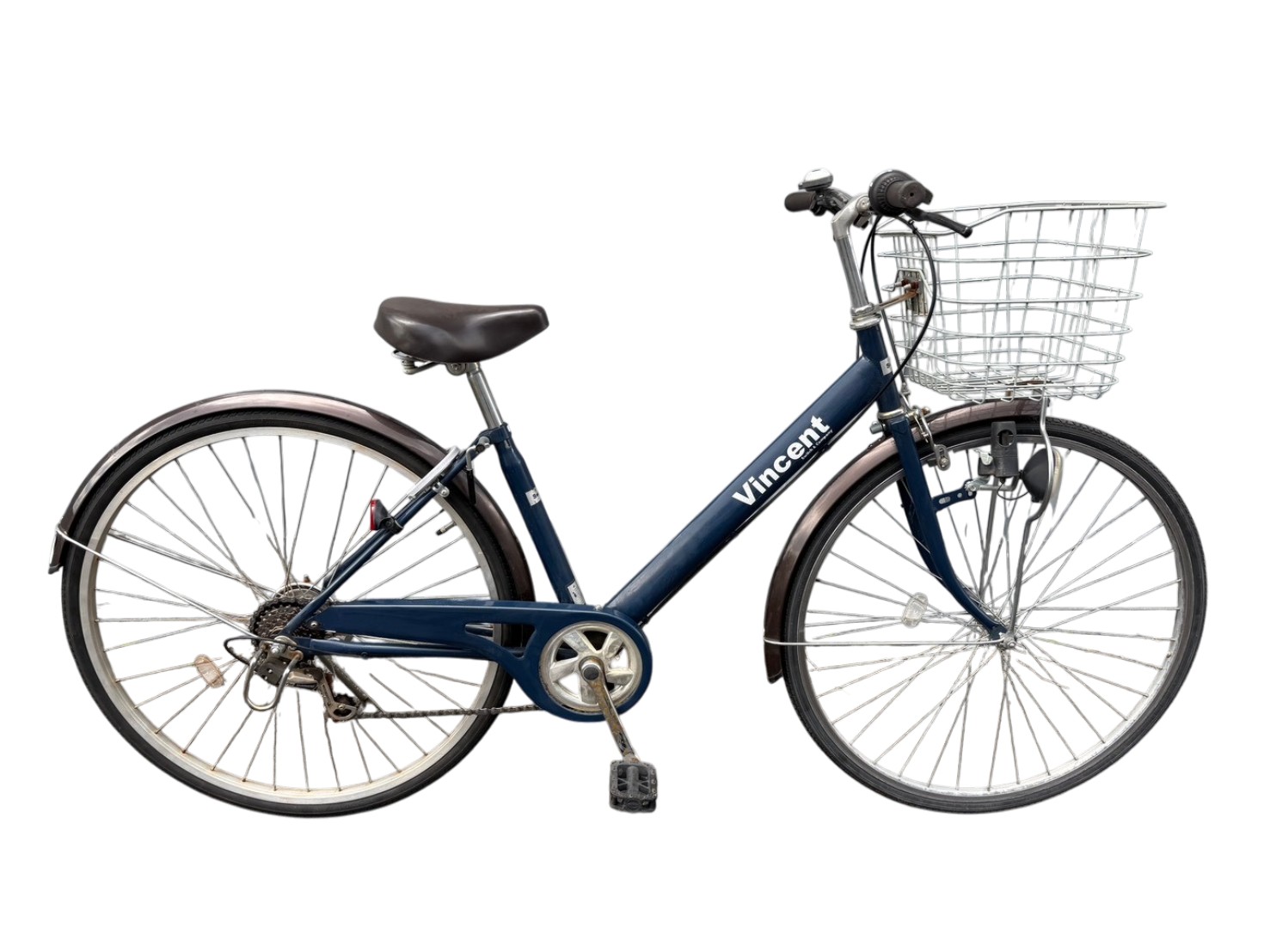こちらの商品は中古自転車となります。 自転車整備士免許取得の技術者が整備しております。 走行や安全面には問題ありません。 ノークレームノーリターン商品となります為、写真以外にも損傷、汚れなどがある場合もございます。 中古自転車の特性をご理解...