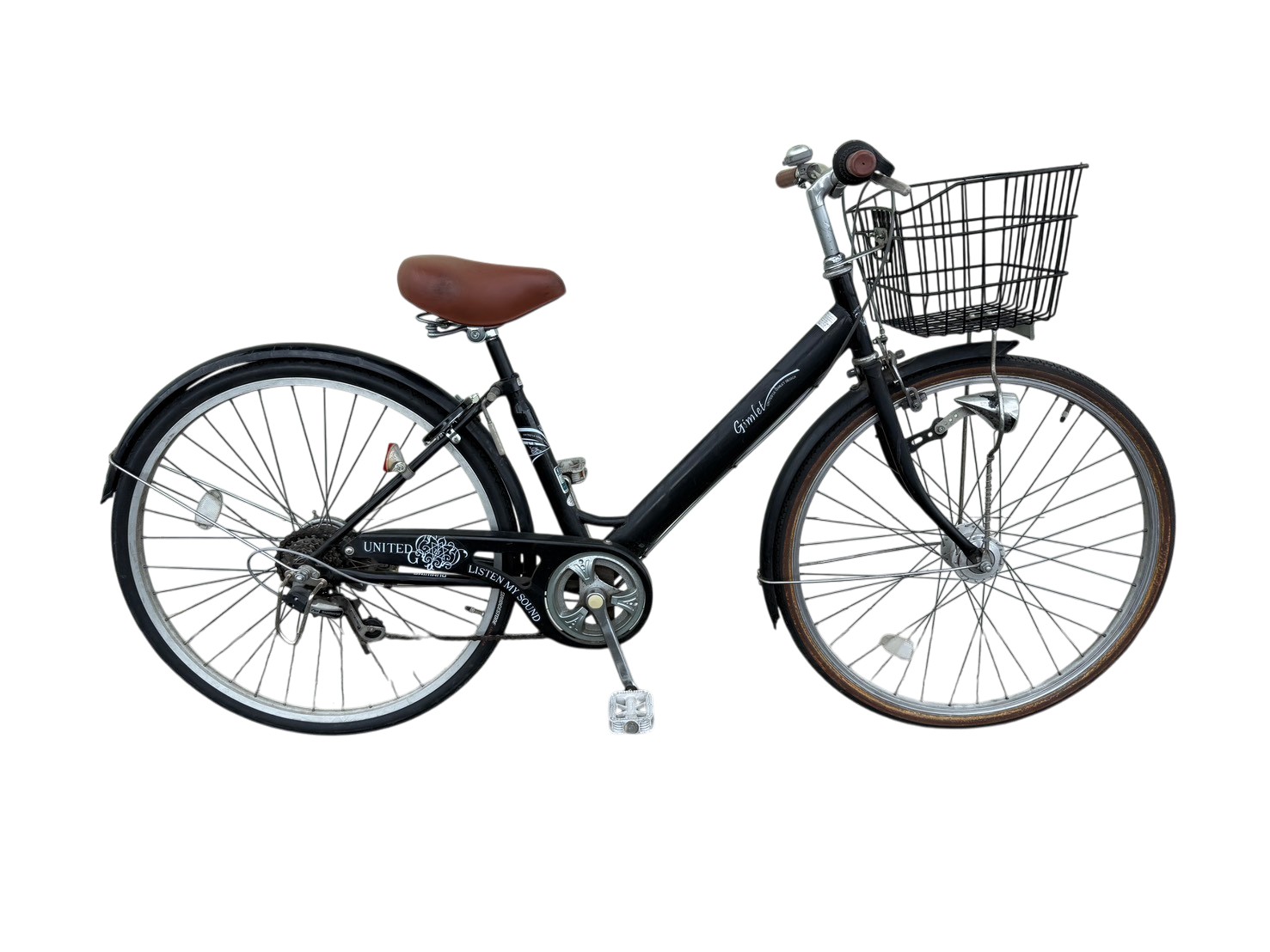 こちらの商品は中古自転車となります。 自転車整備士免許取得の技術者が整備しております。 走行や安全面には問題ありません。 ノークレームノーリターン商品となります為、写真以外にも損傷、汚れなどがある場合もございます。 中古自転車の特性をご理解...
