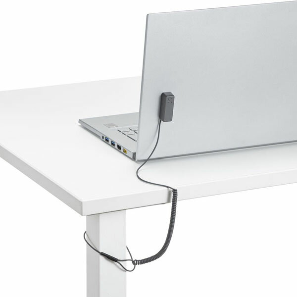 両面テープで取り付け。外れたり、ワイヤーが切れるとアラームが鳴ります！●両面テープで簡単に取付けられます。●本体が外れたり、ワイヤーが切れると、アラームが鳴ります。＜使用方法＞1.ワイヤーを机の脚などに巻き付けます。2.本体裏面の剥離紙を剥...